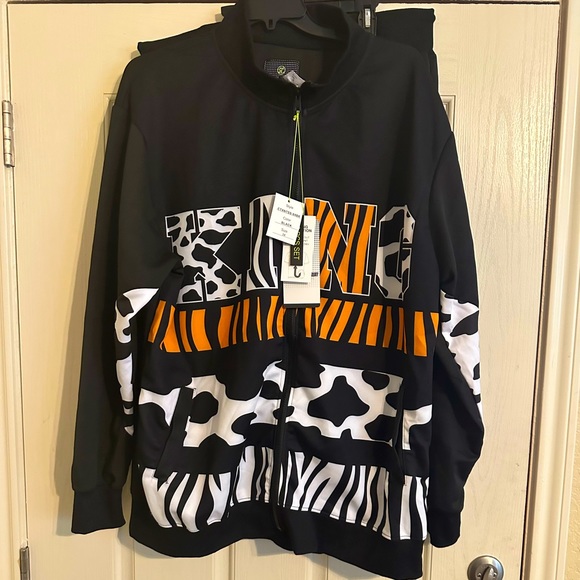 Sacred Crown | Other | Sacred Crown 2pc King Animal Print Jogger Set | Poshmark